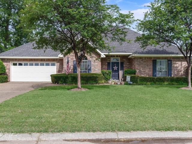 5004 Kenilworth Dr, Bossier City, LA 71112