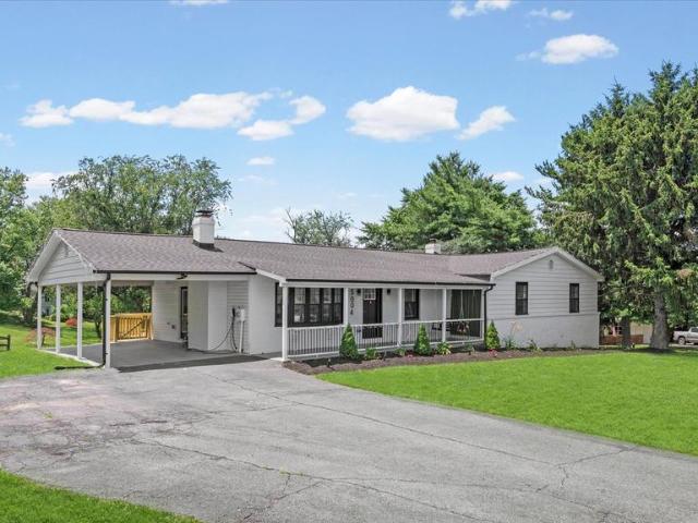 5004 Lee Hill Circle