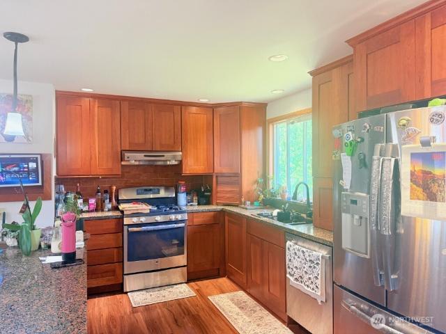 5004 99th Street SW