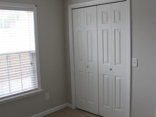 5005 Medieval Dr