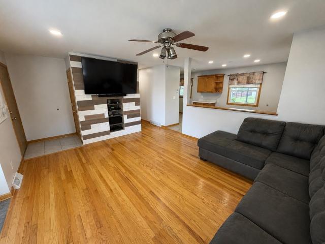 5005 Carol Court
