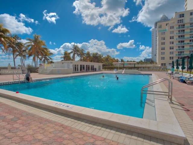 5005 Collins Ave #1402 Miami Beach, FL 33140