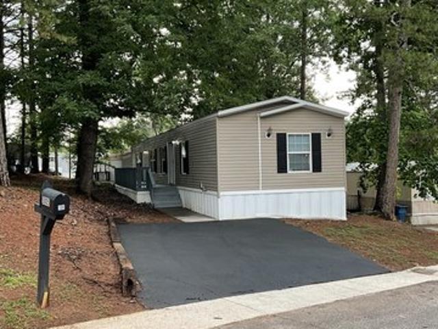 5005 Dogwood Ln, Buford, GA 30518