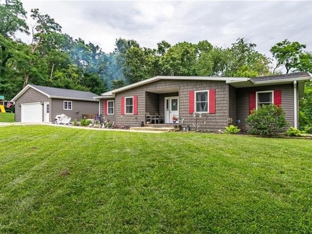 5005 E William Rd, Decatur, IL 62521