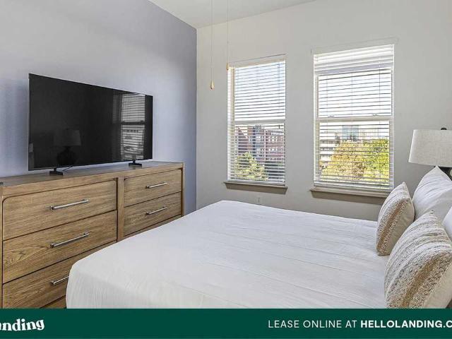 5005 Galleria Dr. 2 Bedroom Apartment for Rent at 5005 Galleria Dr, Dallas, TX 75244