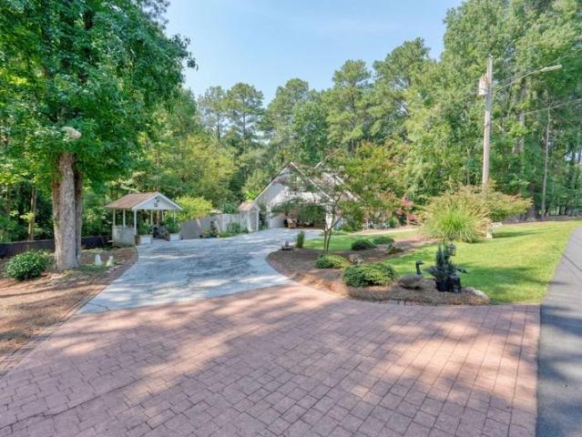5005 George Washington Avenue NW