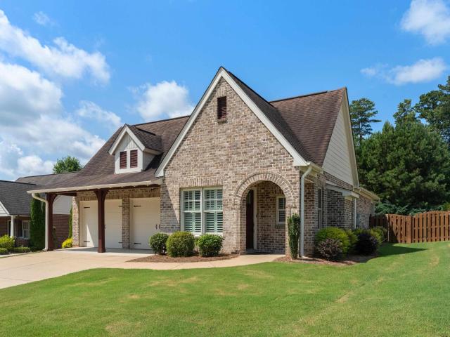 5005 Kelham Grove Circle