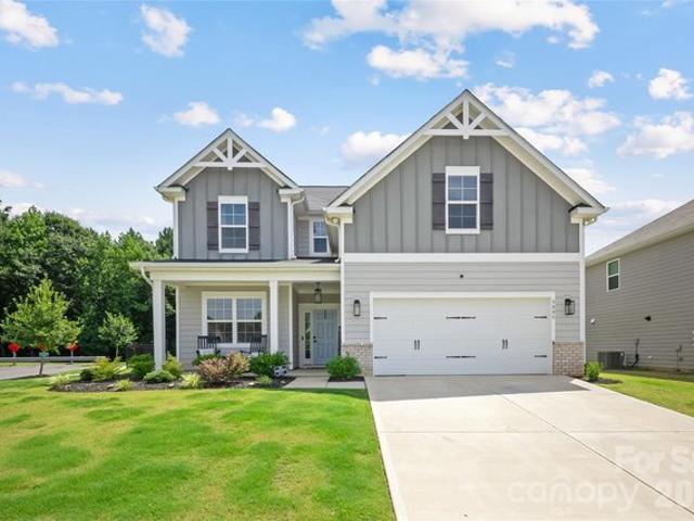5005 Painswick Pl, Charlotte, NC 28215