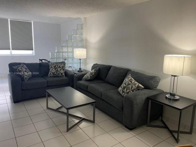 5005 SE Collins Ave #616, Miami Beach, FL 33140