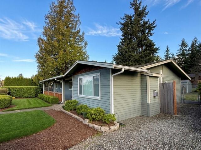 5006 NE 6th Street