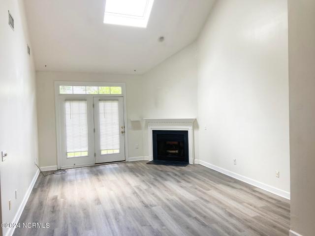 5006 Carleton Drive # Unit 31