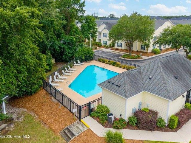 5006 Hunters Trl Unit 12, Wilmington, NC 28405