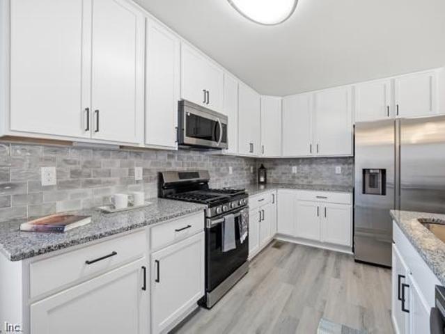5006 Lacy Ct, Suffolk, VA 23434