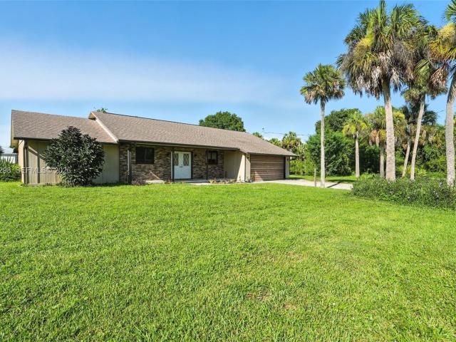 5006 Pike Ln, LaBelle, FL 33935 | MLS #A11991