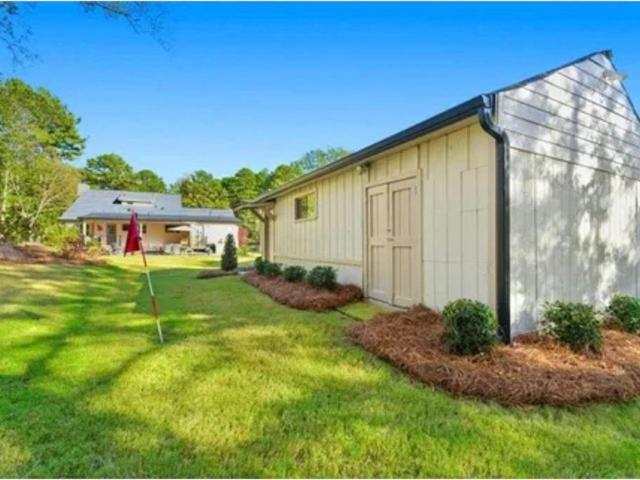 5006 Suwanee Dam Road