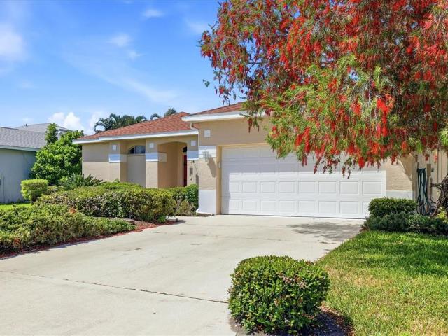 5006 45th St W, Bradenton, FL 34210 | MLS #A4686