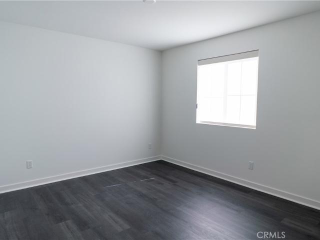 5007 Bay Laurel