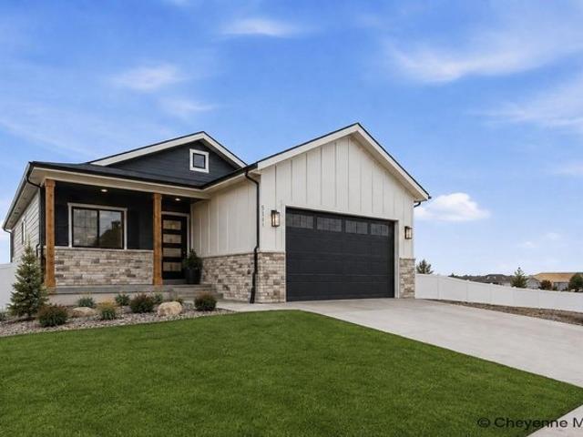 5007 Carla Dr, Cheyenne, WY 82009