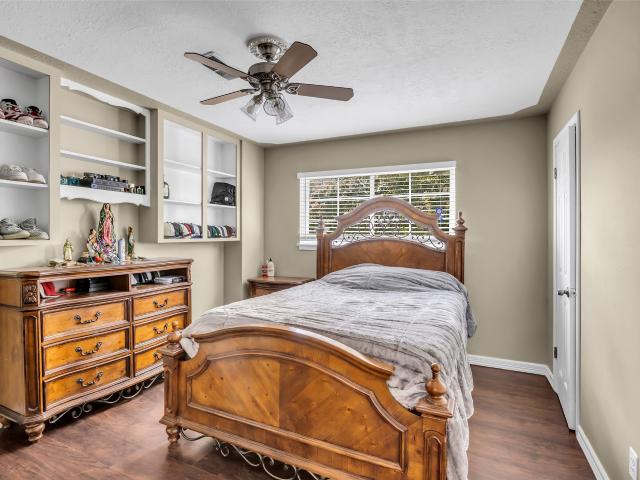 5007 Inverness Dr, Baytown, TX 77521 | MLS #91358