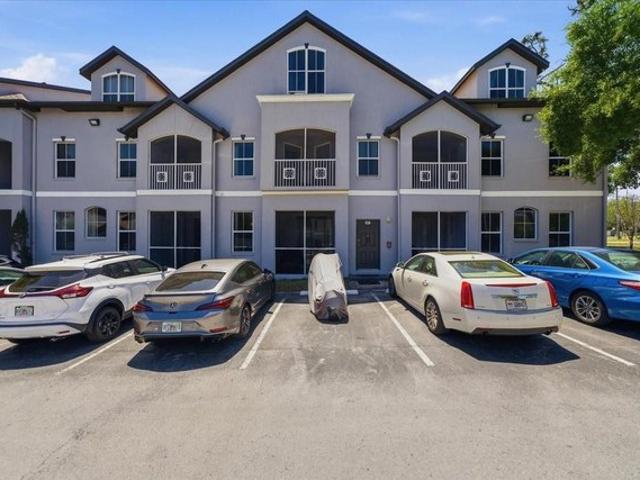 5007 Sunridge Palms Dr, Tampa, FL 33617