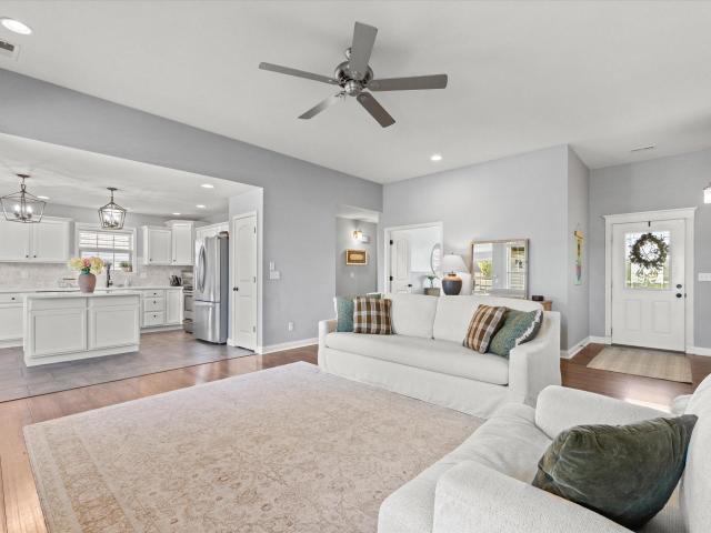 5007 whitefish ct