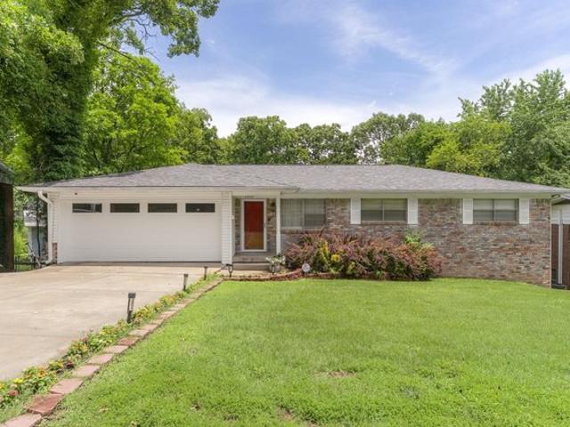 5008 N Vine St, North Little Rock, AR 72116