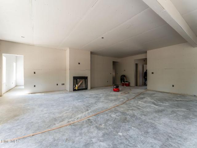 5008 Arcadia Way