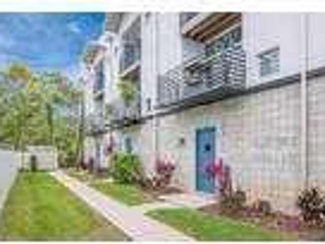 5008 S Macdill Ave #24, Tampa, FL 33611