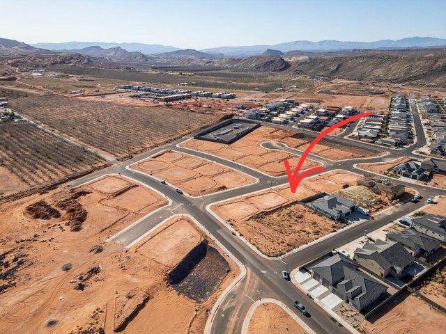 5008 W 2040 S, Hurricane, UT 84737