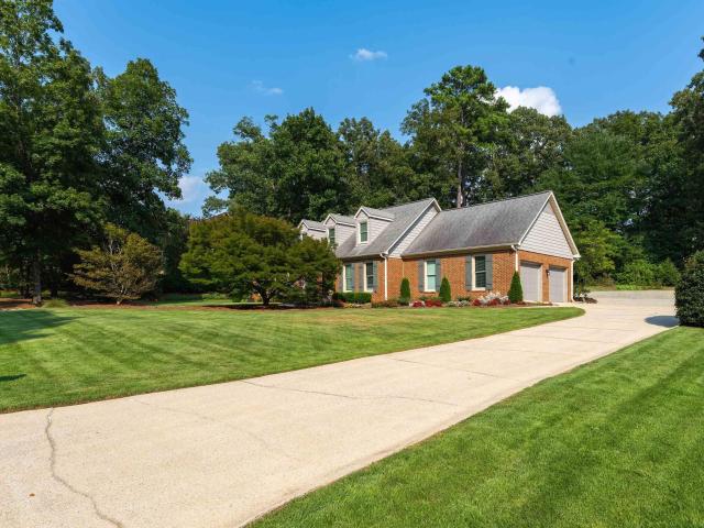 5009 Meadow Brook Road
