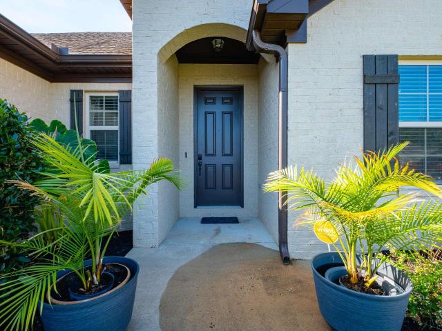 5009 Clover Brook Drive