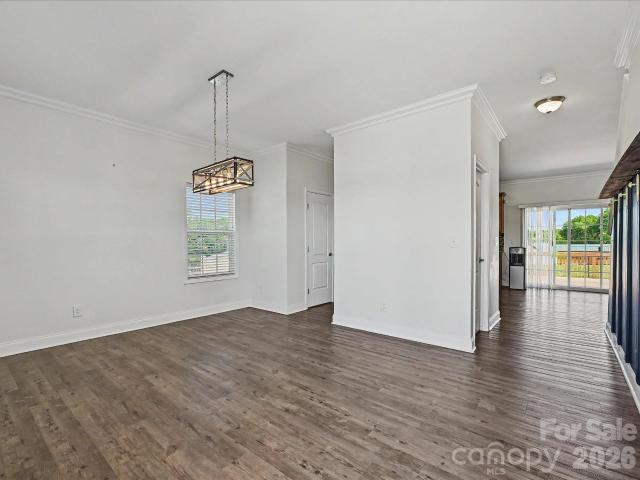 5009 Dwight Starnes Road