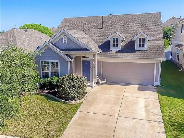5009 Holliday Drive