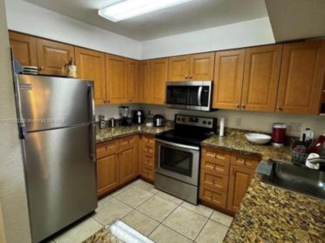 5000 NW 79th Ave #211, Doral, FL 33166