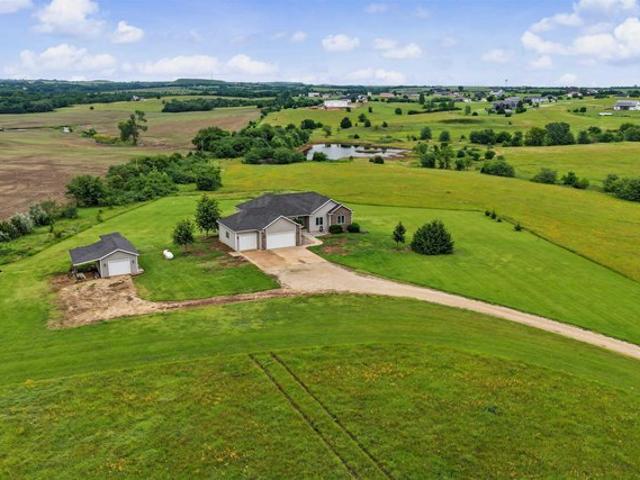 5000 N Streckfus Trl, Salina, KS 67401