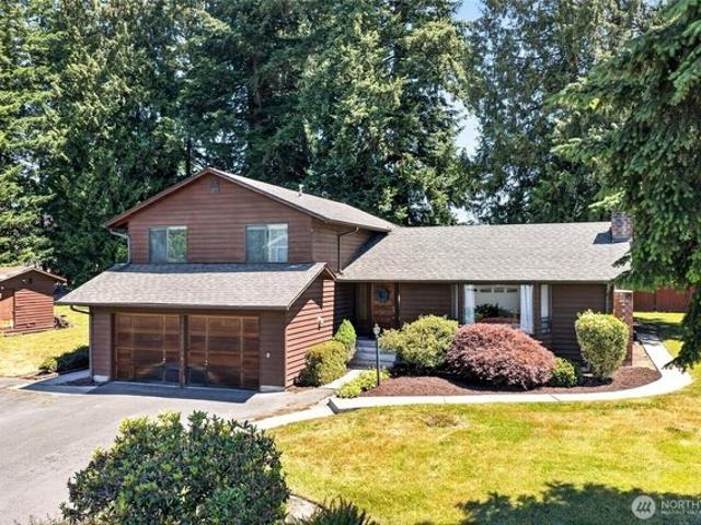 5000 NE 6th St, Renton, WA 98059
