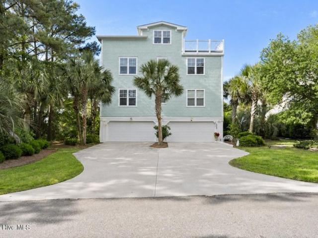 5000 Oquinn Blvd SE Unit B, Southport, NC 28461