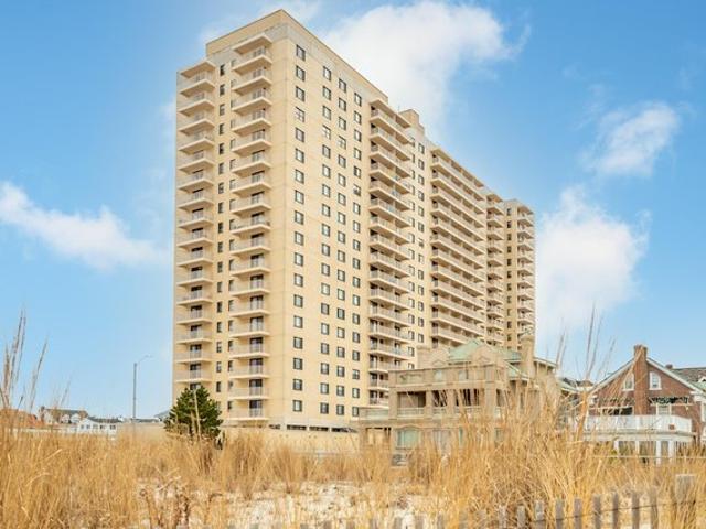 5000 Boardwalk Apt 1713, Ventnor, NJ 08406