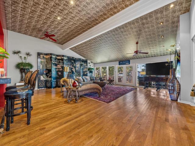 5000 Central Avenue # 28 & 29
