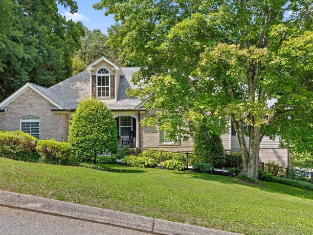 5000 Dellwood Drive
