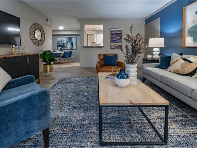 5000 Lincoln Trace Avenue 1705