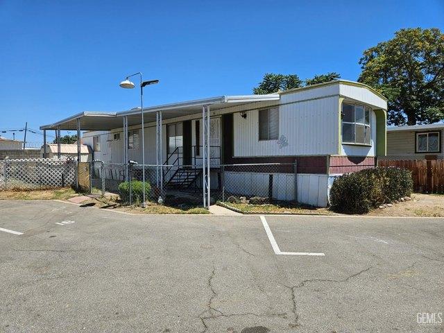 5000 Pierce Rd Spc 16, Bakersfield, CA 93308