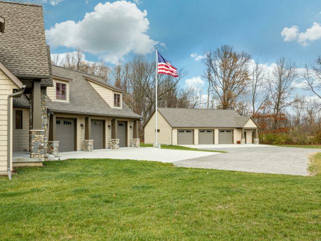 5000 Sylvania petersburg Road, Petersburg, US, MI