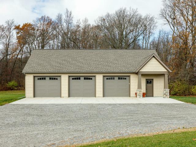 5000 Sylvania petersburg Road, Petersburg, US, MI