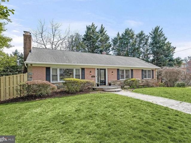 5001 Overlea Ct, Bethesda, MD 20816