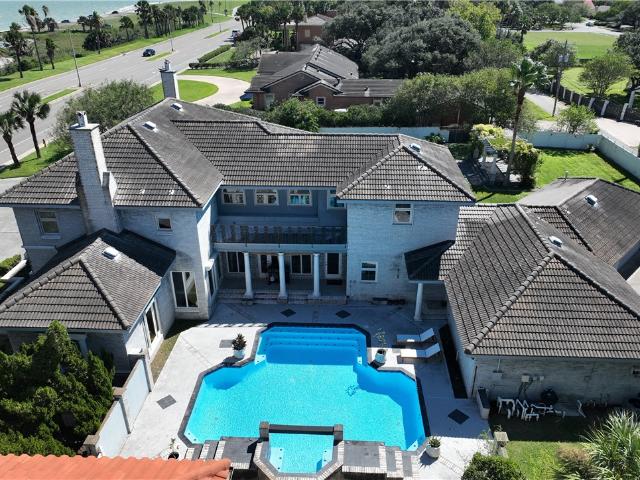 5001 Ocean Drive