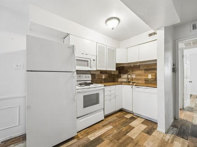5001 Bowser Ave 107, Dallas, TX