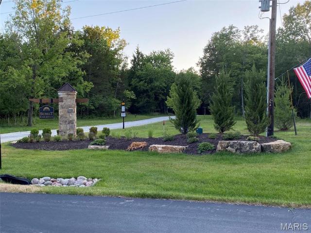 5001 Lily Rdg, Defiance, MO 63341 | MLS #25049