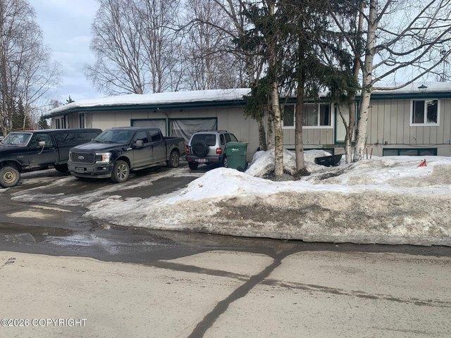 5001 Roger Dr, Anchorage, AK 99507
