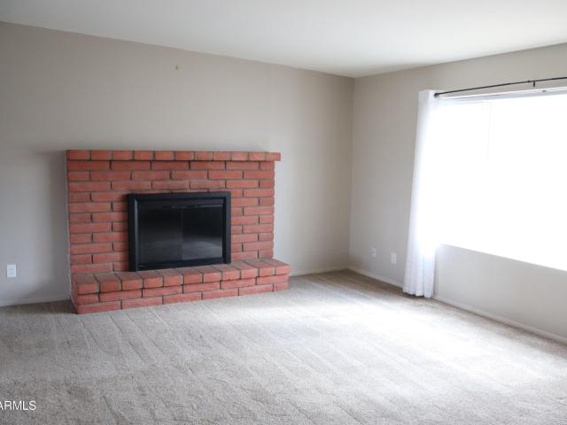 5001 S SIOUX Avenue